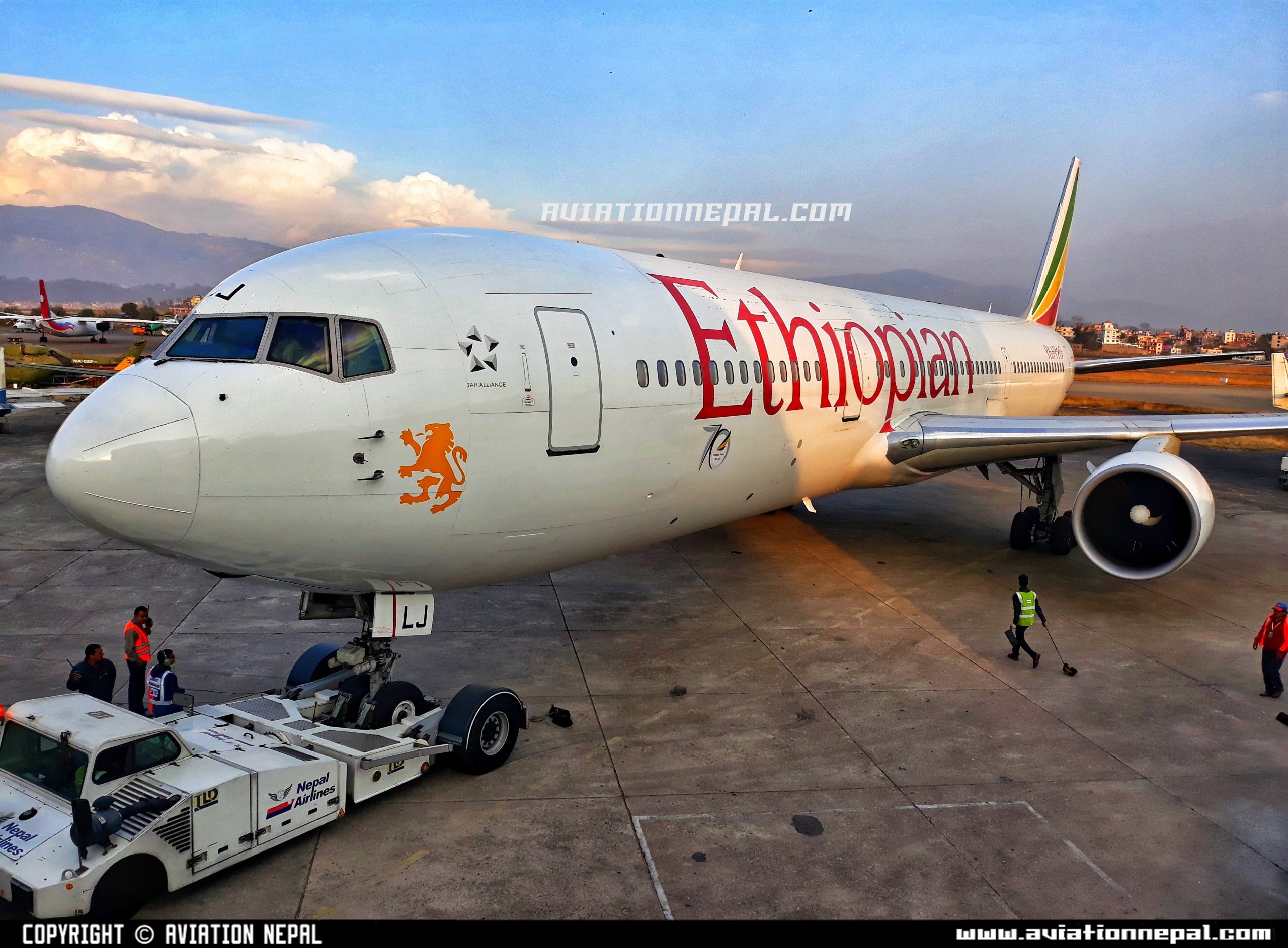 How Pushback is performed? Why do civil aircraft do not use a power ...