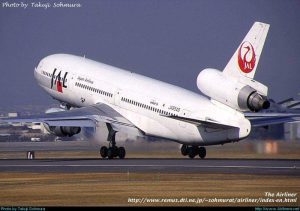 How many McDonnell Douglas DC-10 's are still flying