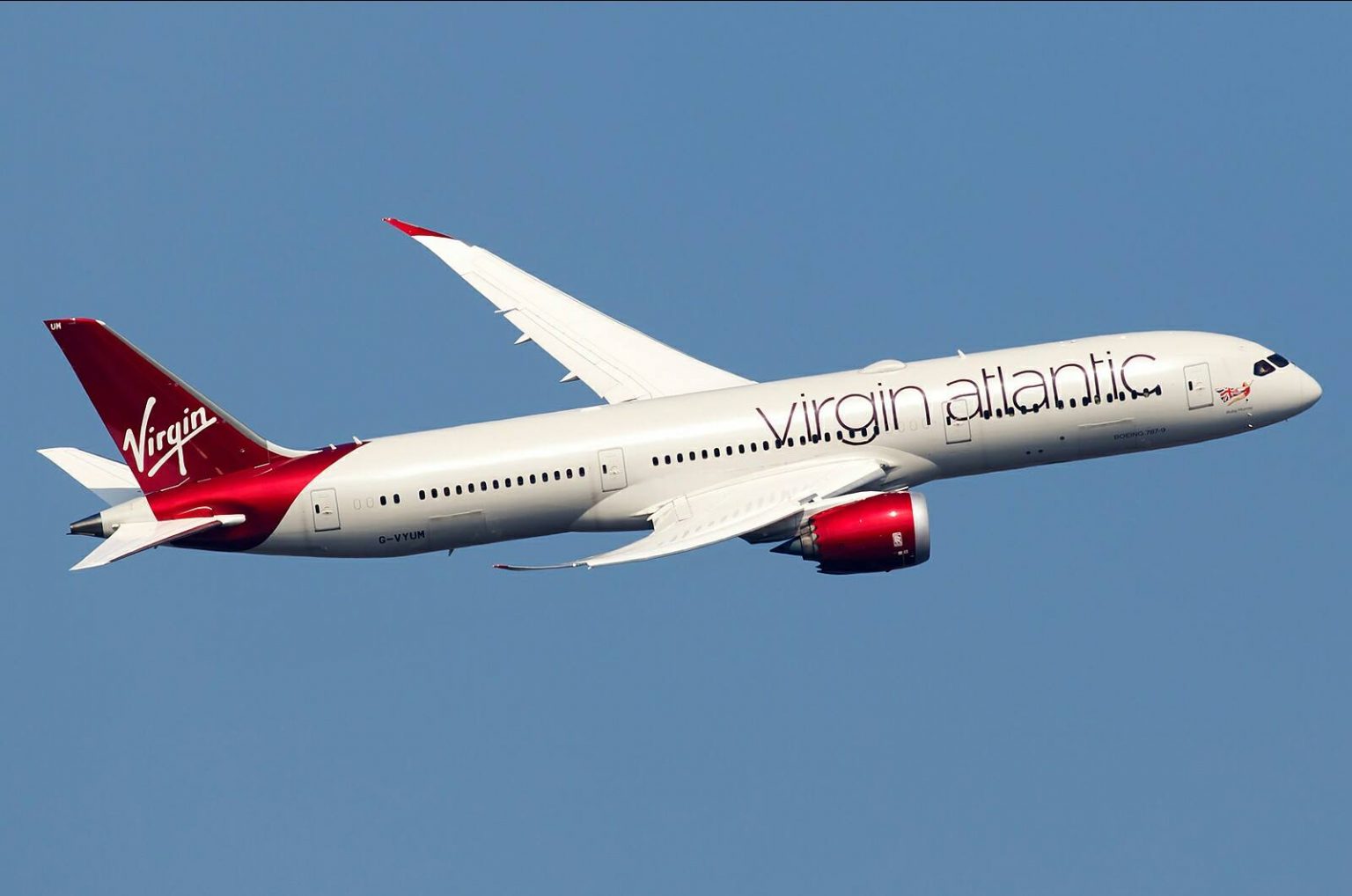 Airbus 350 and Boeing 787, the competitive modern aircraft of the decade