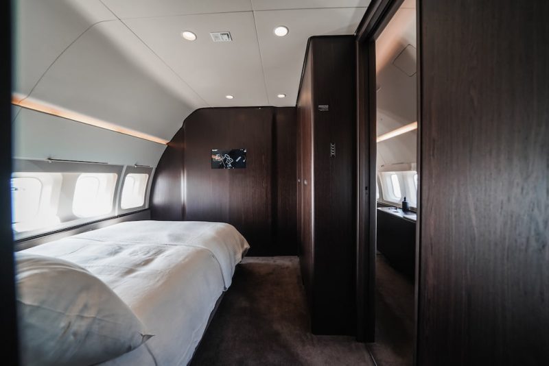 Royal Jet: Premium private company operating Boeing Business Jet