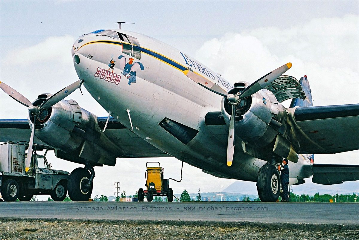 Everts Air Cargo: Operator of Douglas DC-6 aircraft