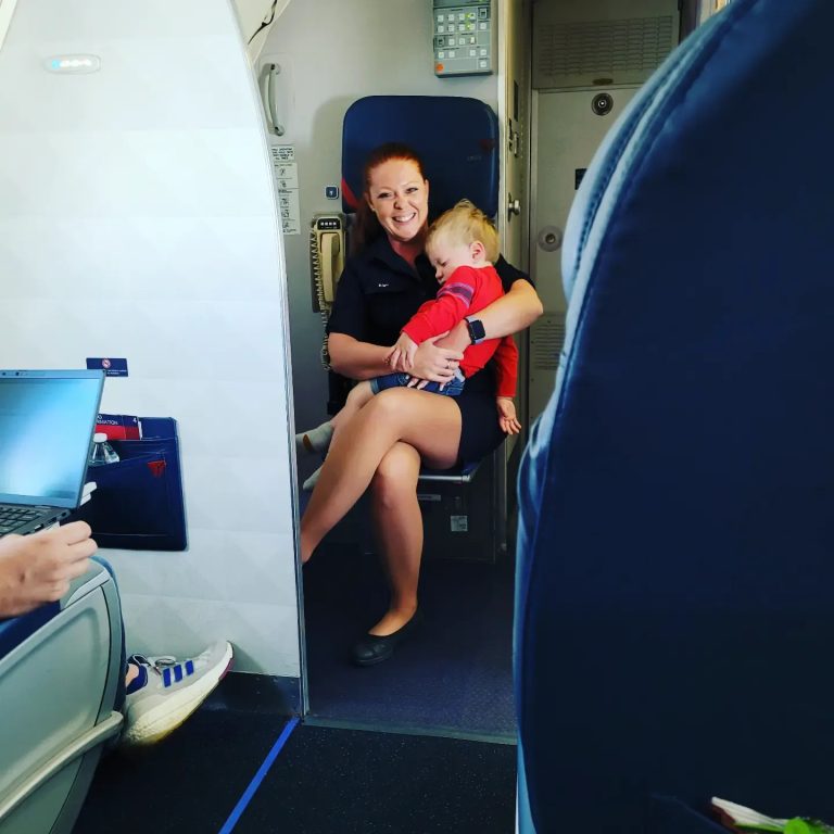 Pursuing a career as a Delta flight attendant-why and how?