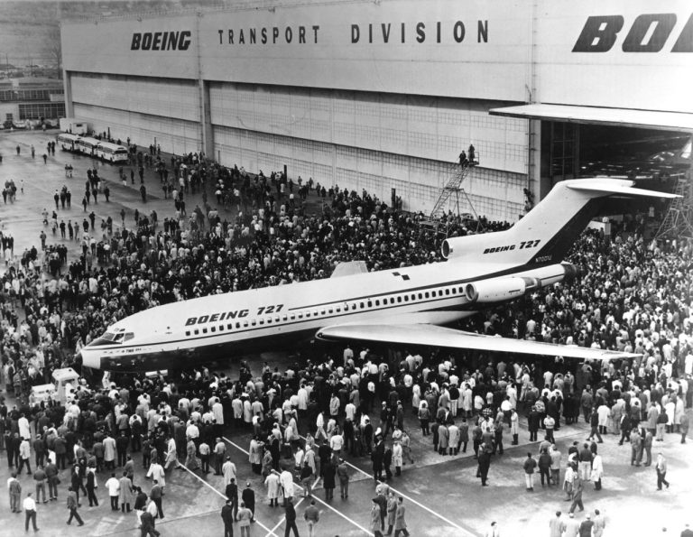 John Travolta's plane portfolio-From Gulfstream jets to Boeing 727